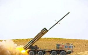 PHL-03式12管300毫米远程火箭炮-中国PHL-03式12管300毫米远程火箭炮图片性能技术参数怎么样-武器百科大全